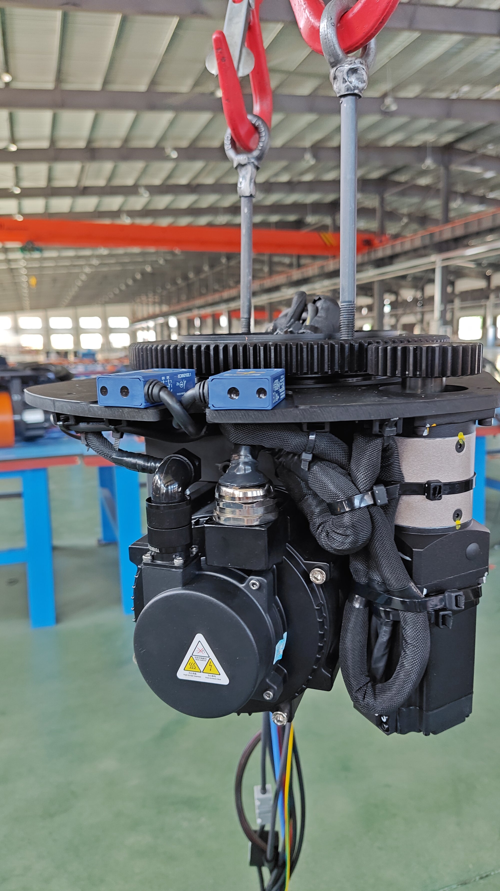 2200W Integrated Horizontal Steering Wheel with Load of 2000kg for Hea ...