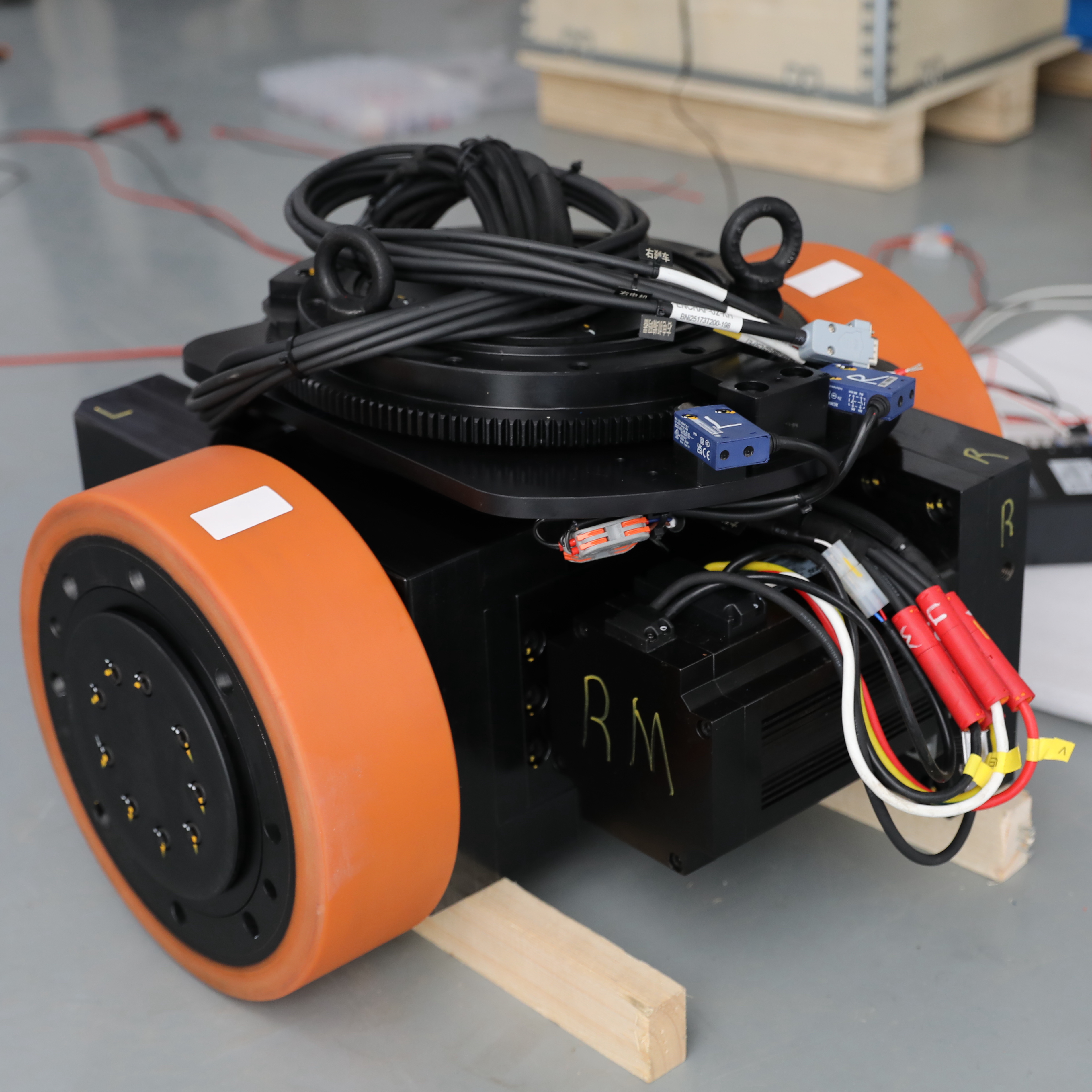 300mm Differential Drive Wheel Assembly for Heavy-Duty Systems with 50 ...
