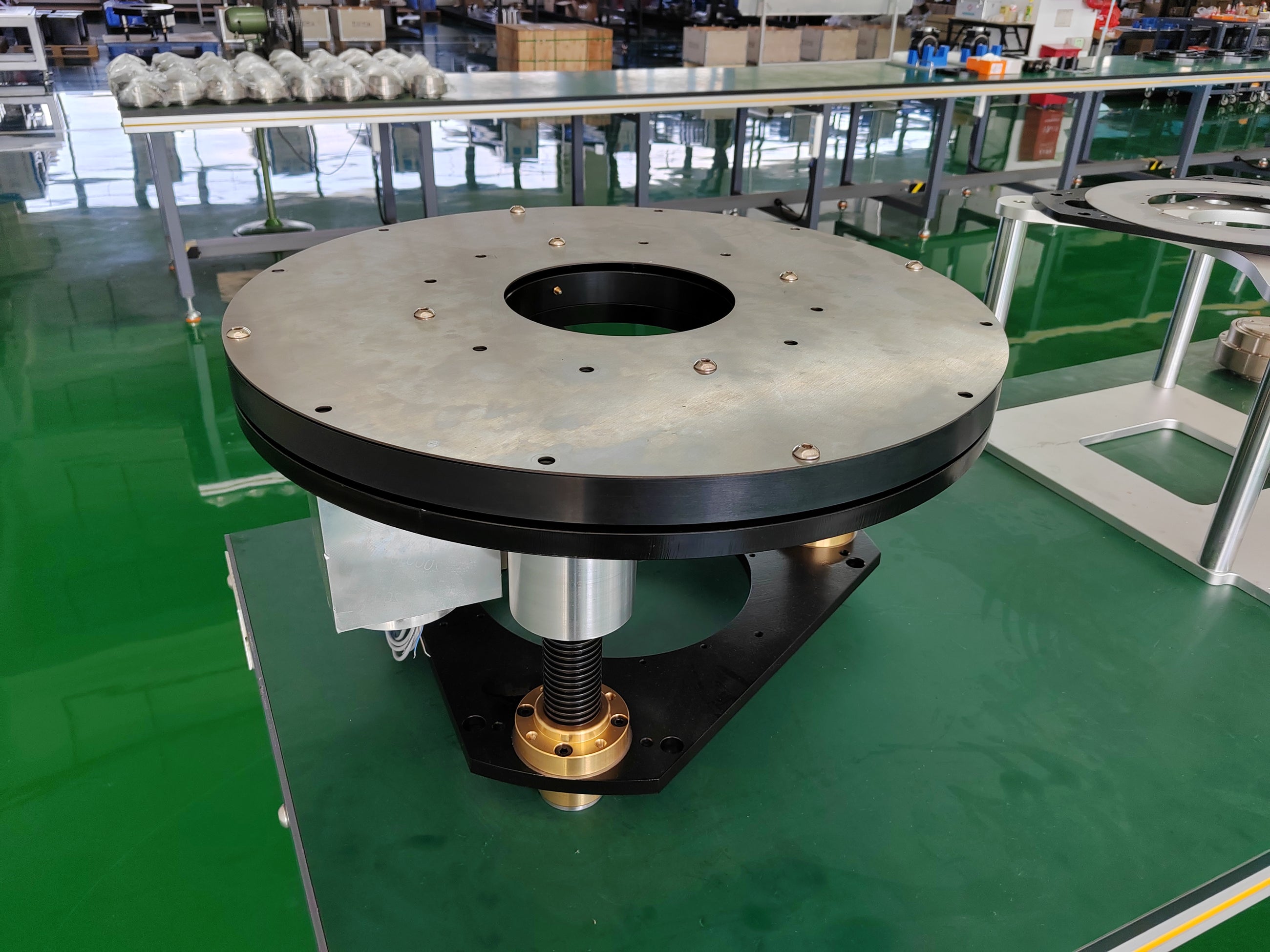 Load 1.5 to 3 Ton AGV Lifting & Rotating Mechanism – AGV Motor